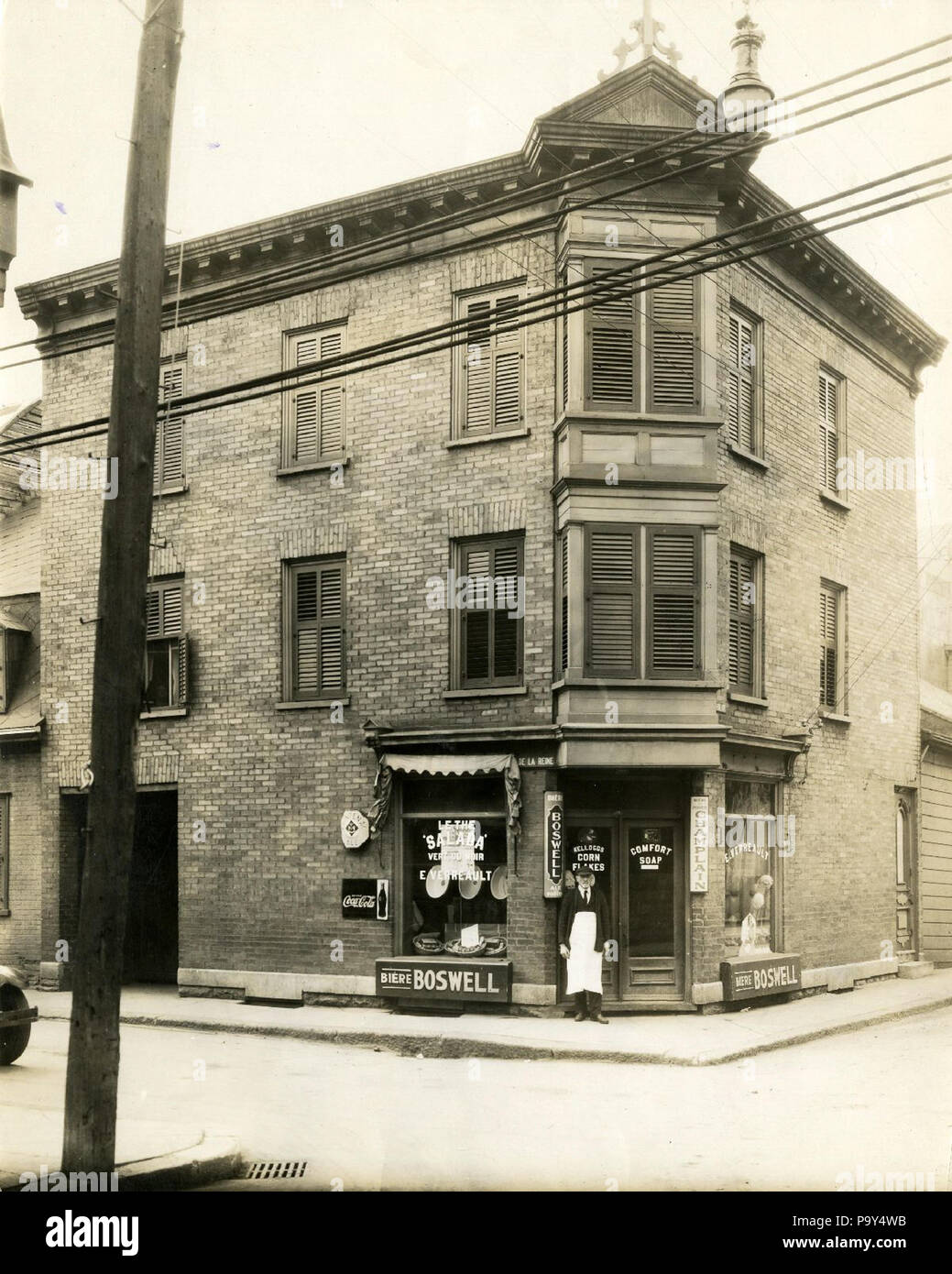 Saint roch shopping hi-res stock photography and images - Alamy