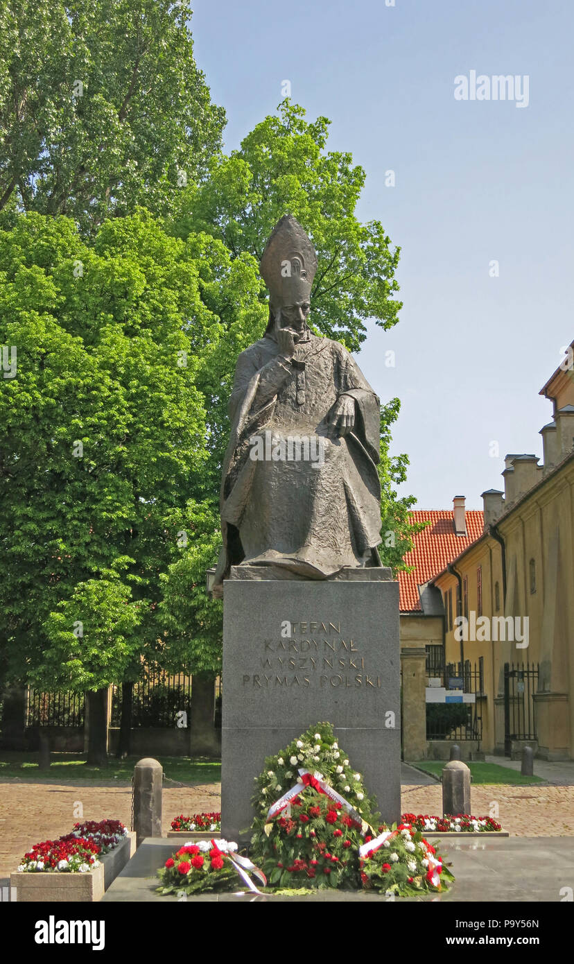 Cardinal of poland hi-res stock photography and images - Alamy