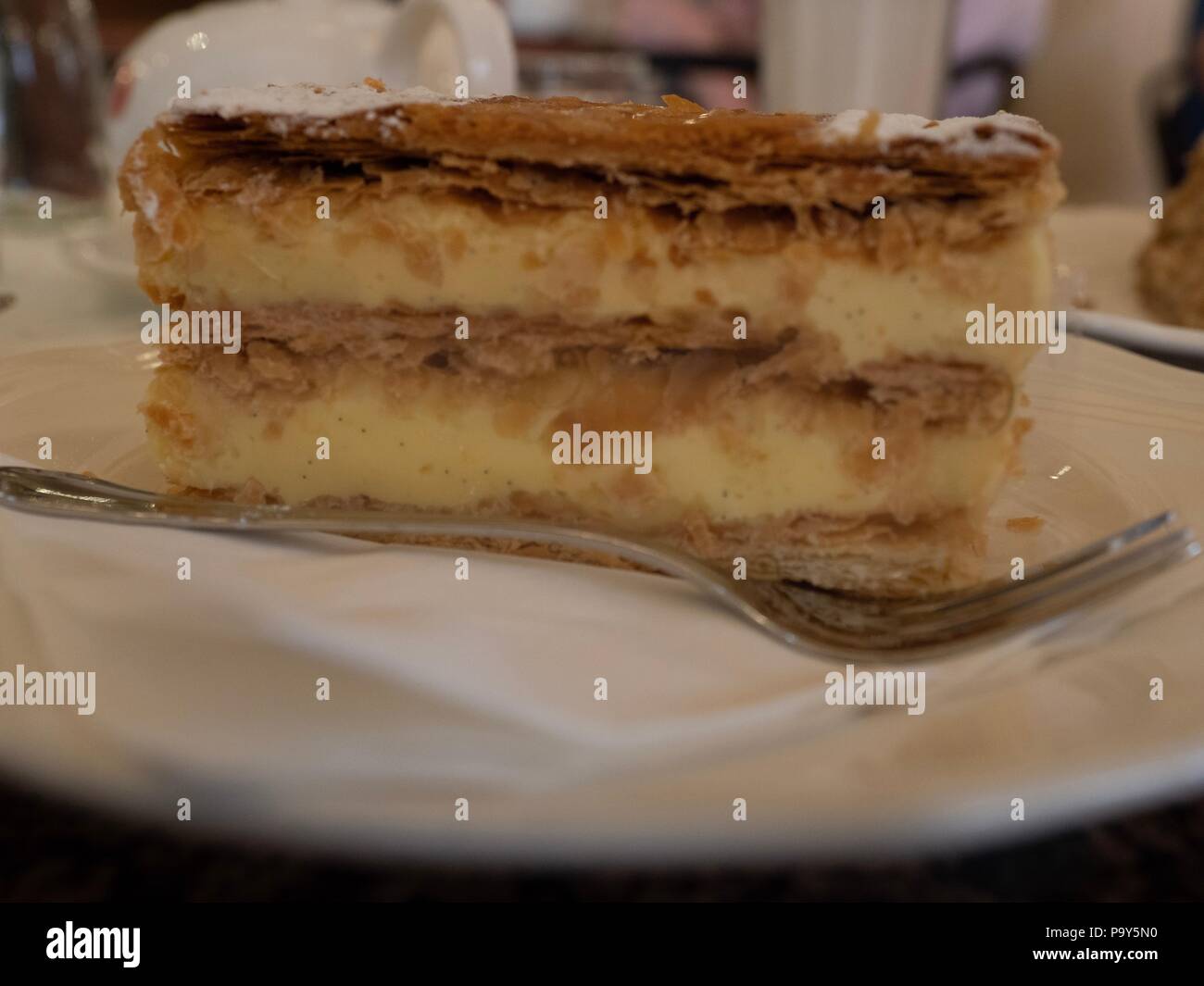 Vienna cake hi-res stock photography and images - Alamy