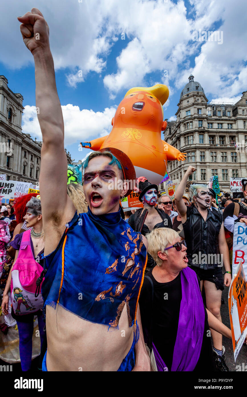Donald trump angry hi-res stock photography and images - Alamy