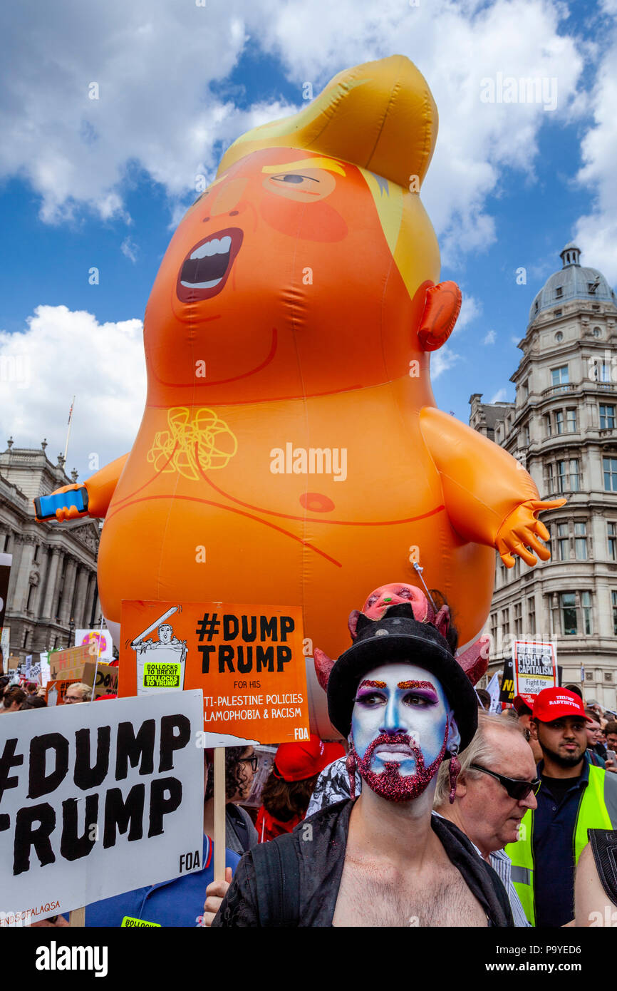 Protest through humour hi-res stock photography and images - Alamy