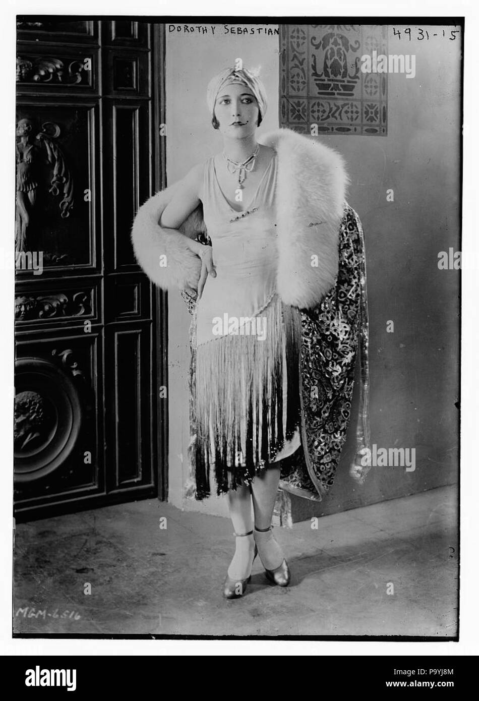 . English: Dorothy Sebastian with hand on hip, circa 1920 . circa 1920 ...