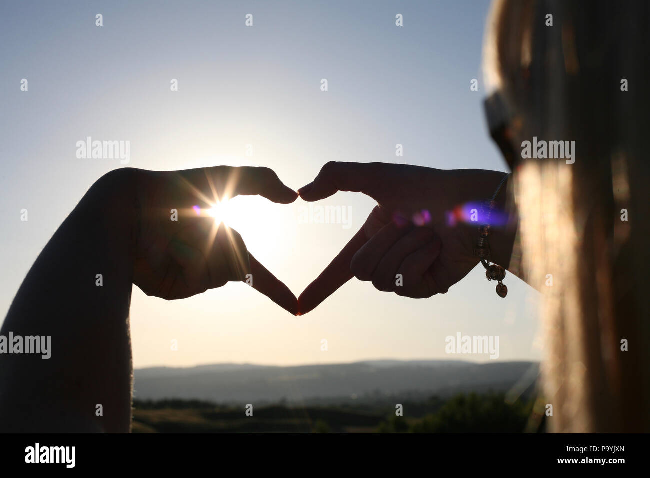 Shaped horizon hi-res stock photography and images - Alamy