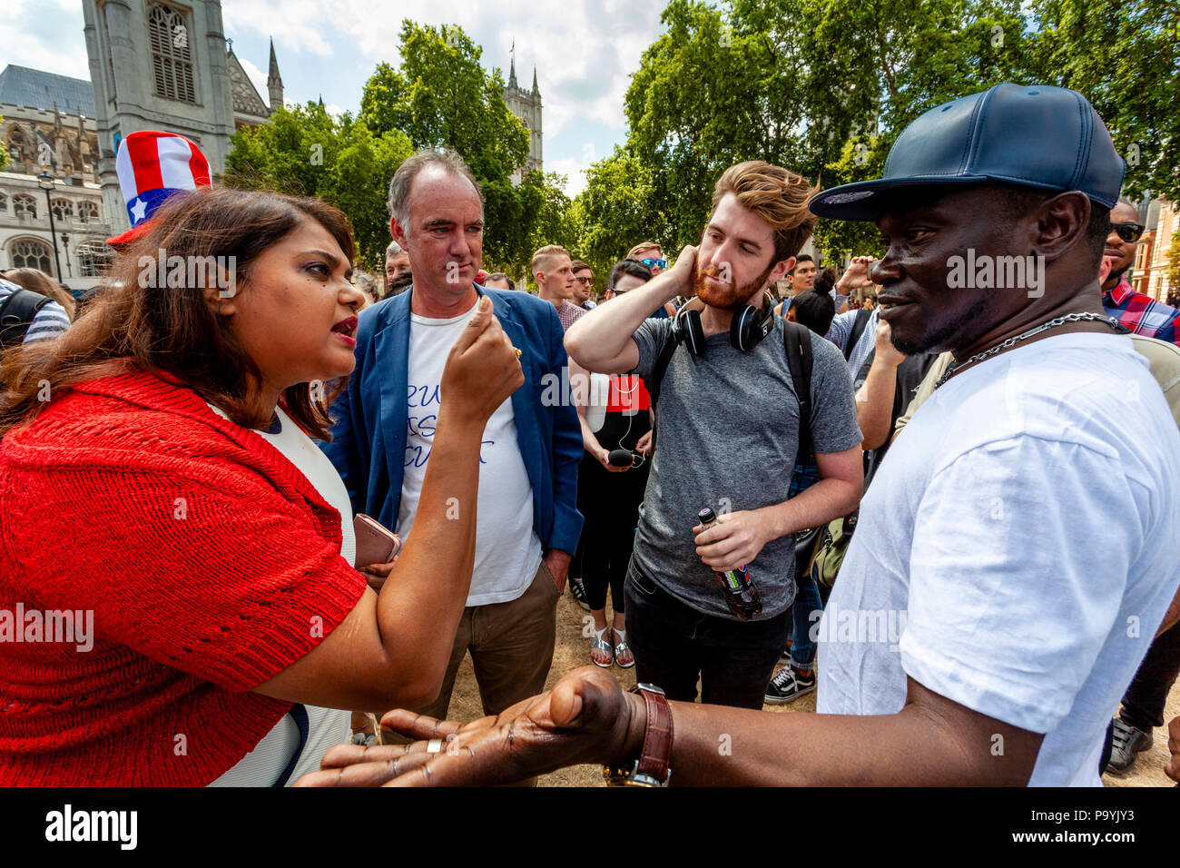 Anti trump protest london hi-res stock photography and images - Alamy