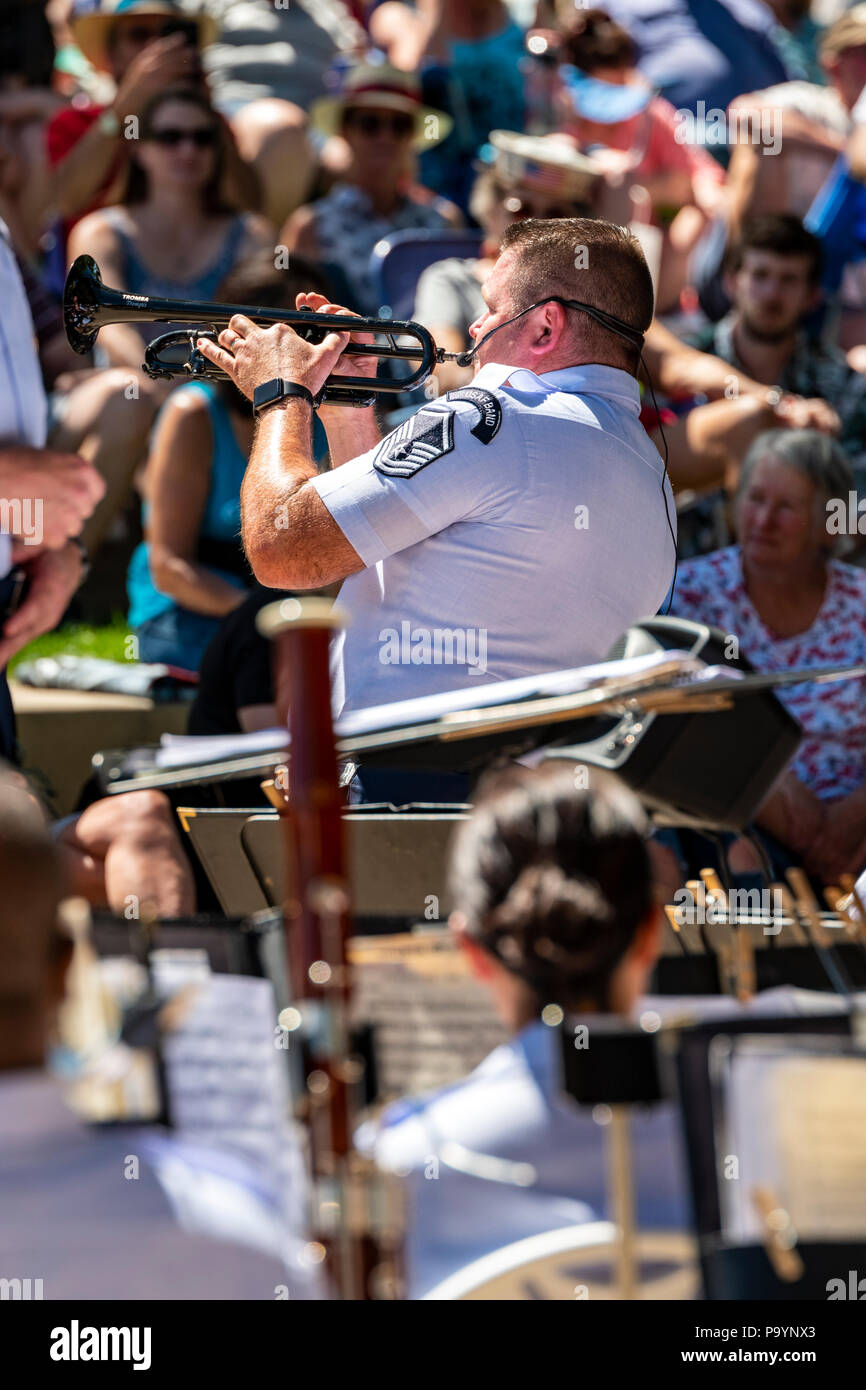 Trumpet player in brass band hi-res stock photography and images - Alamy