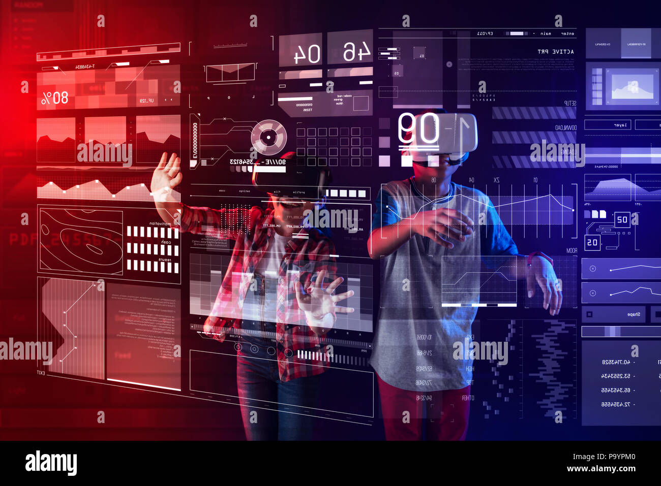 Happy kids laughing and enjoying using virtual reality Stock Photo - Alamy