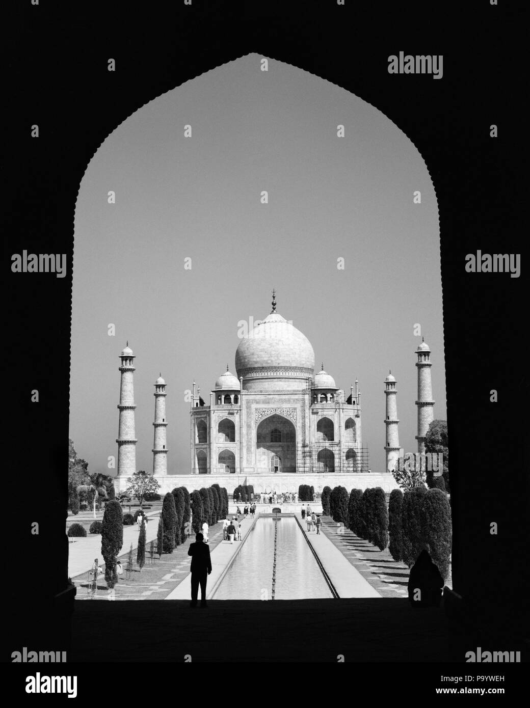 India 1950s hi-res stock photography and images - Alamy