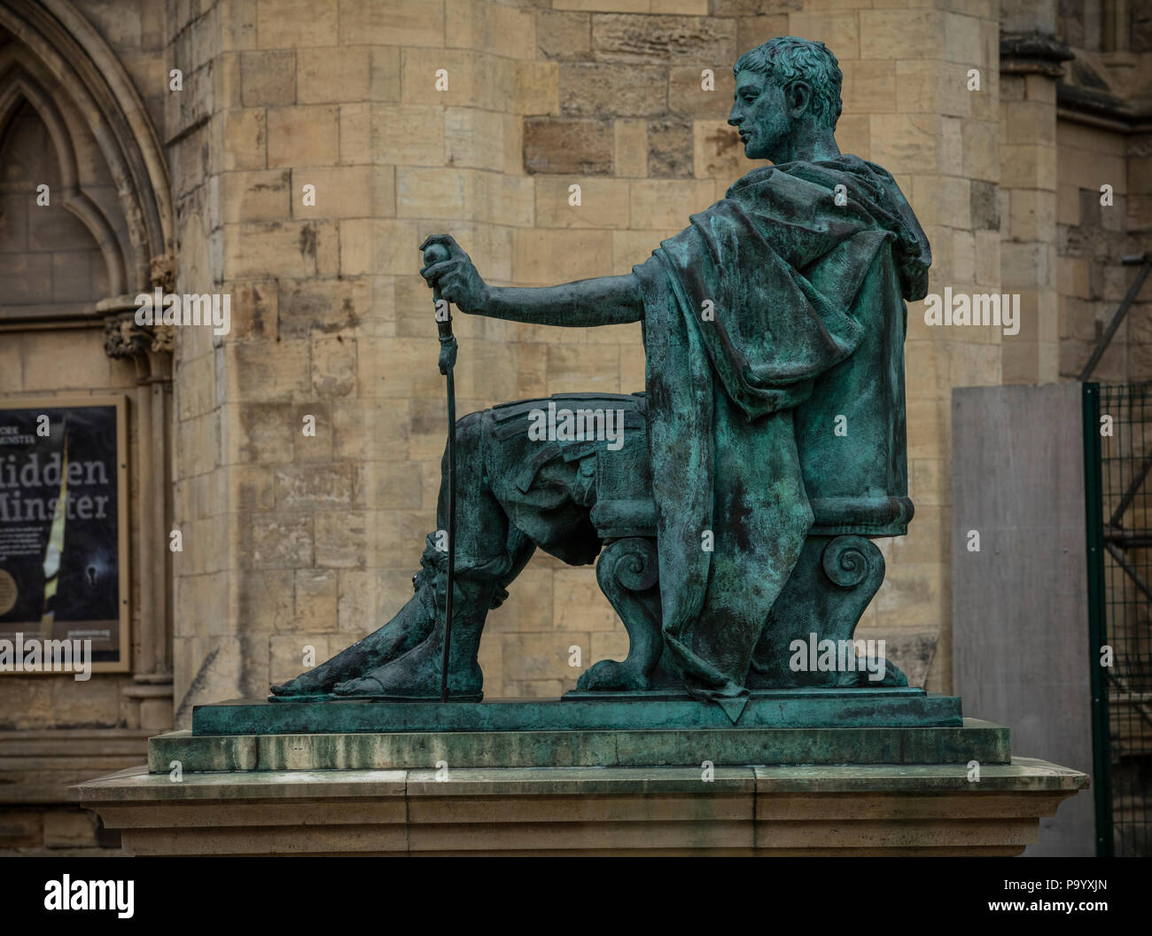 Constantine The Great Statue near York Minster Stock Photo - Alamy