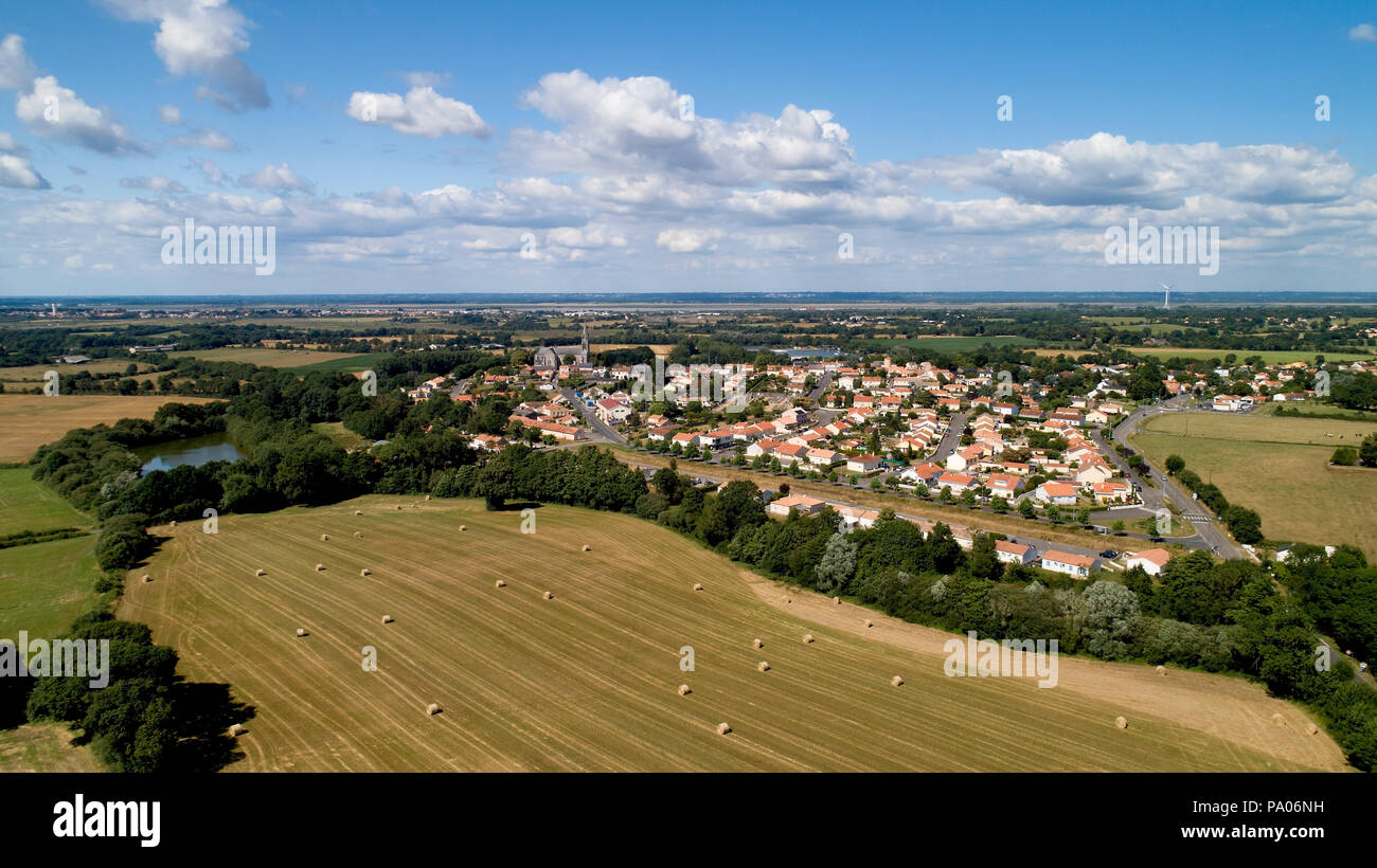 Viaud Sexy Bra & Panties Match Candice Michelle vs Melina WWE ...