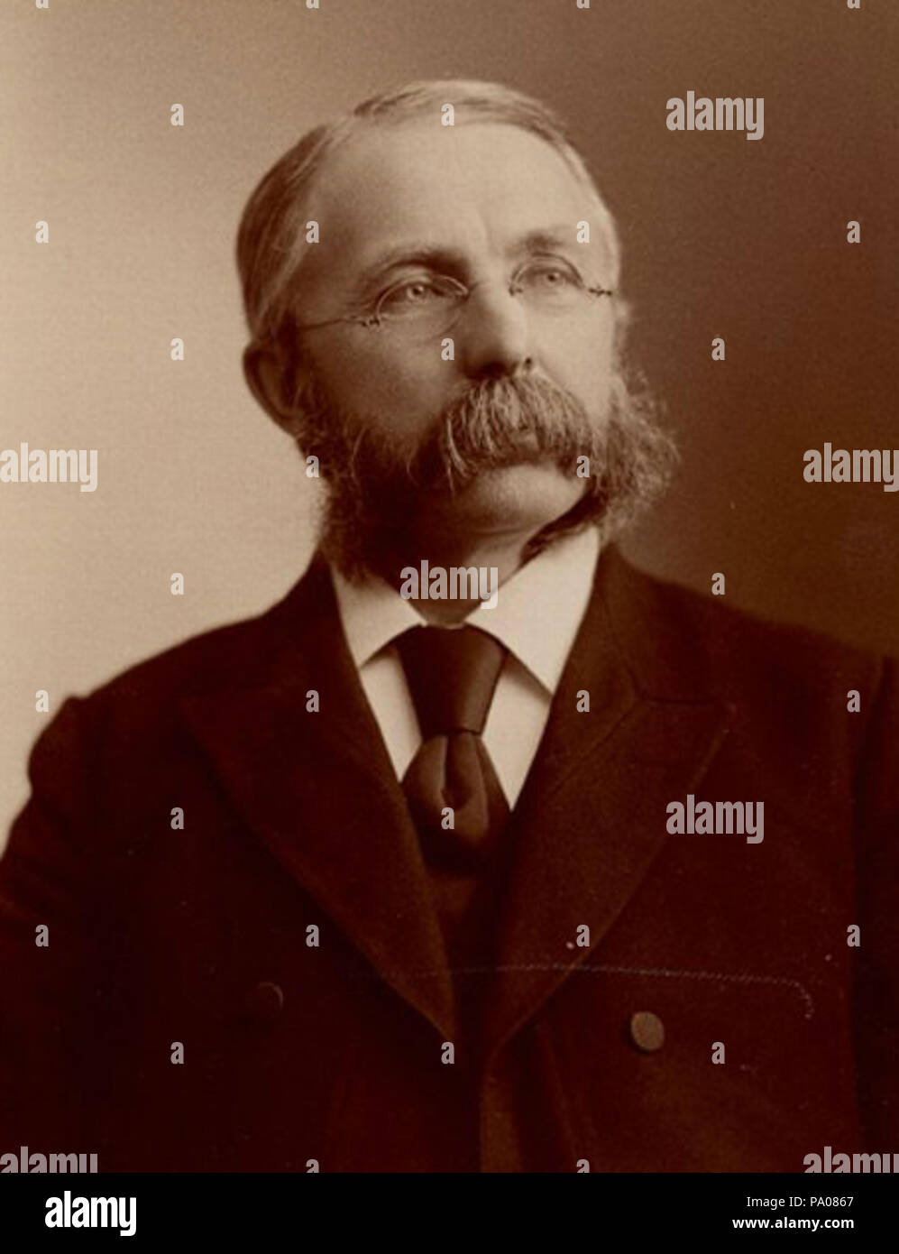 James flynn hi-res stock photography and images - Alamy