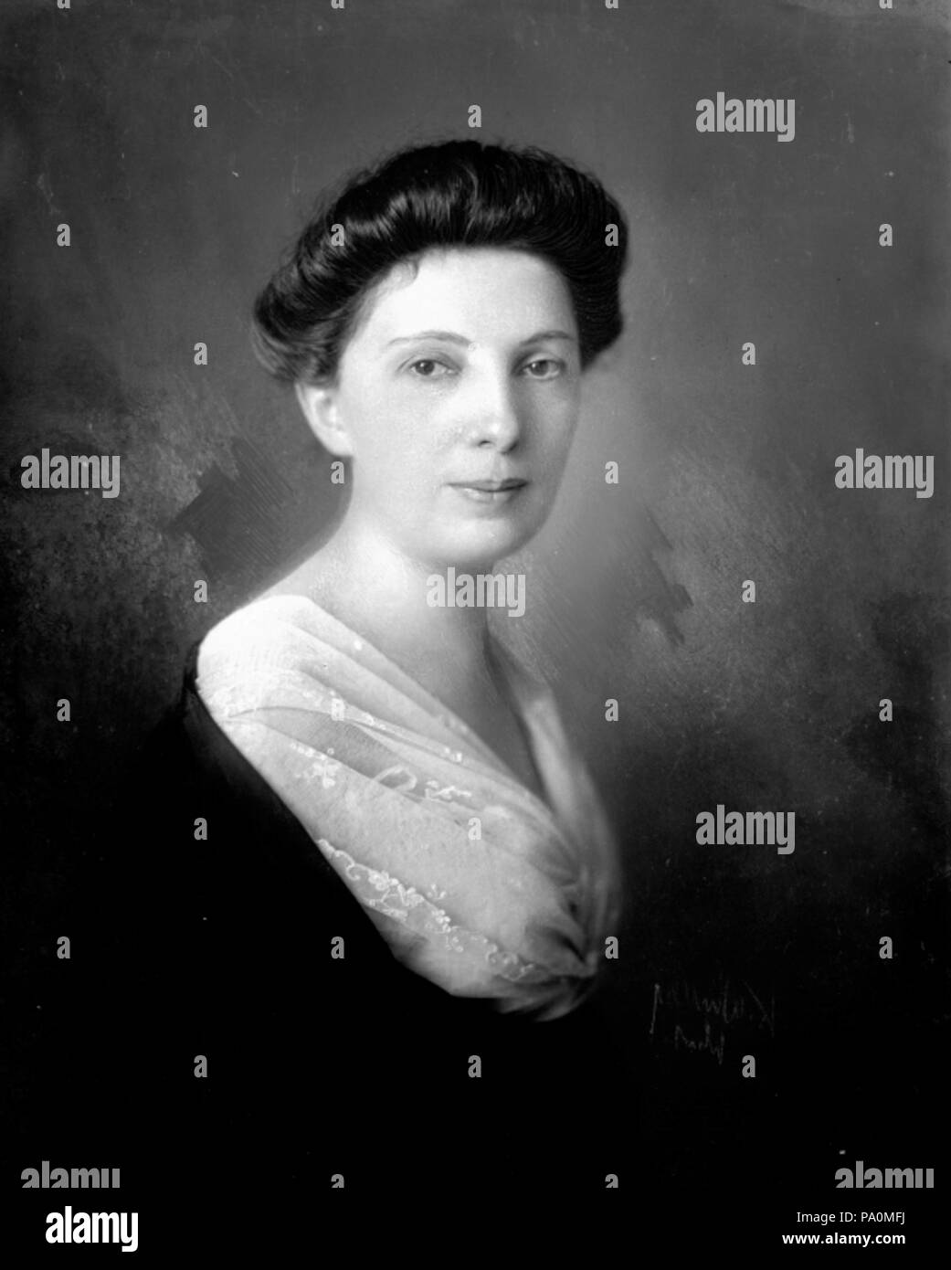 1877 1918 Black and White Stock Photos & Images - Alamy