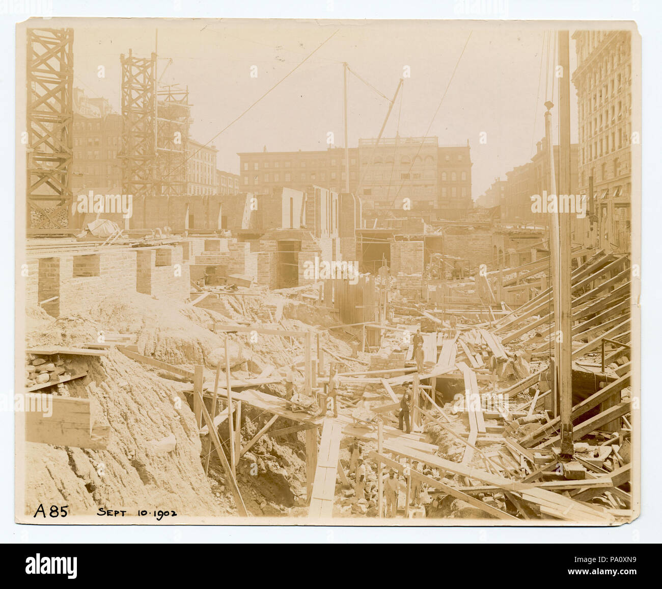 Construction work on south hi-res stock photography and images - Alamy