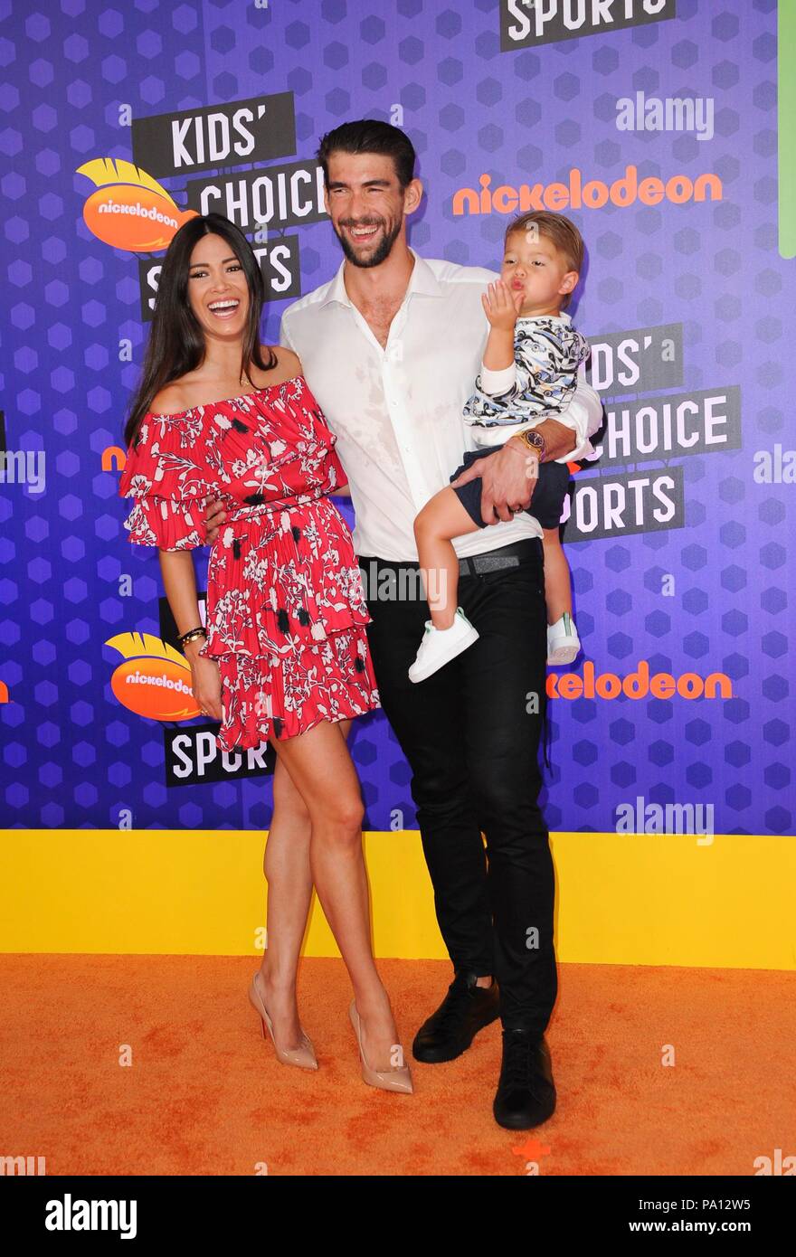 Elizabeth phelps hi-res stock photography and images - Alamy