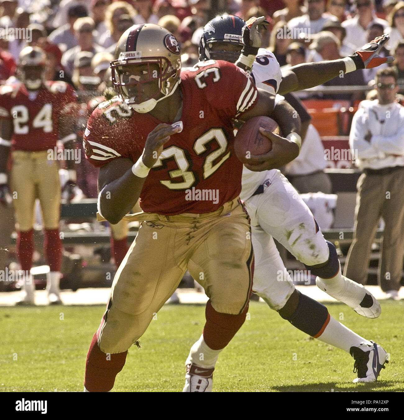 San Francisco, California, USA. 15th Sep, 2002. San Francisco 49ers ...