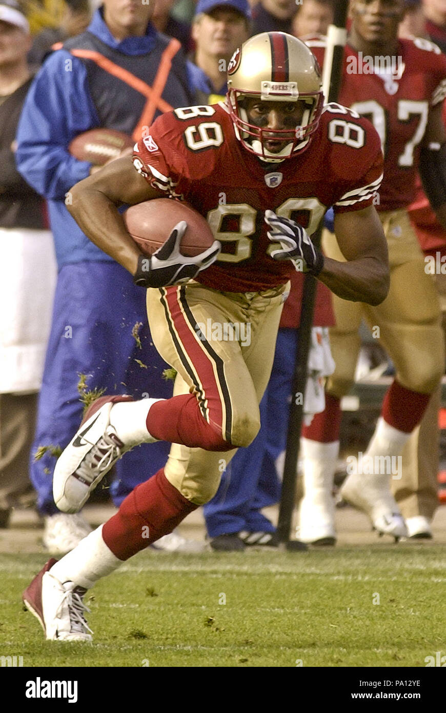 San Francisco, California, USA. 10th Nov, 2002. San Francisco 49ers ...