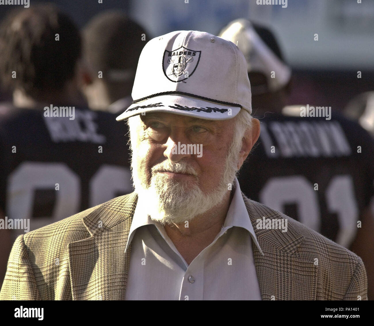 Professional football team owner hi-res stock photography and images ...