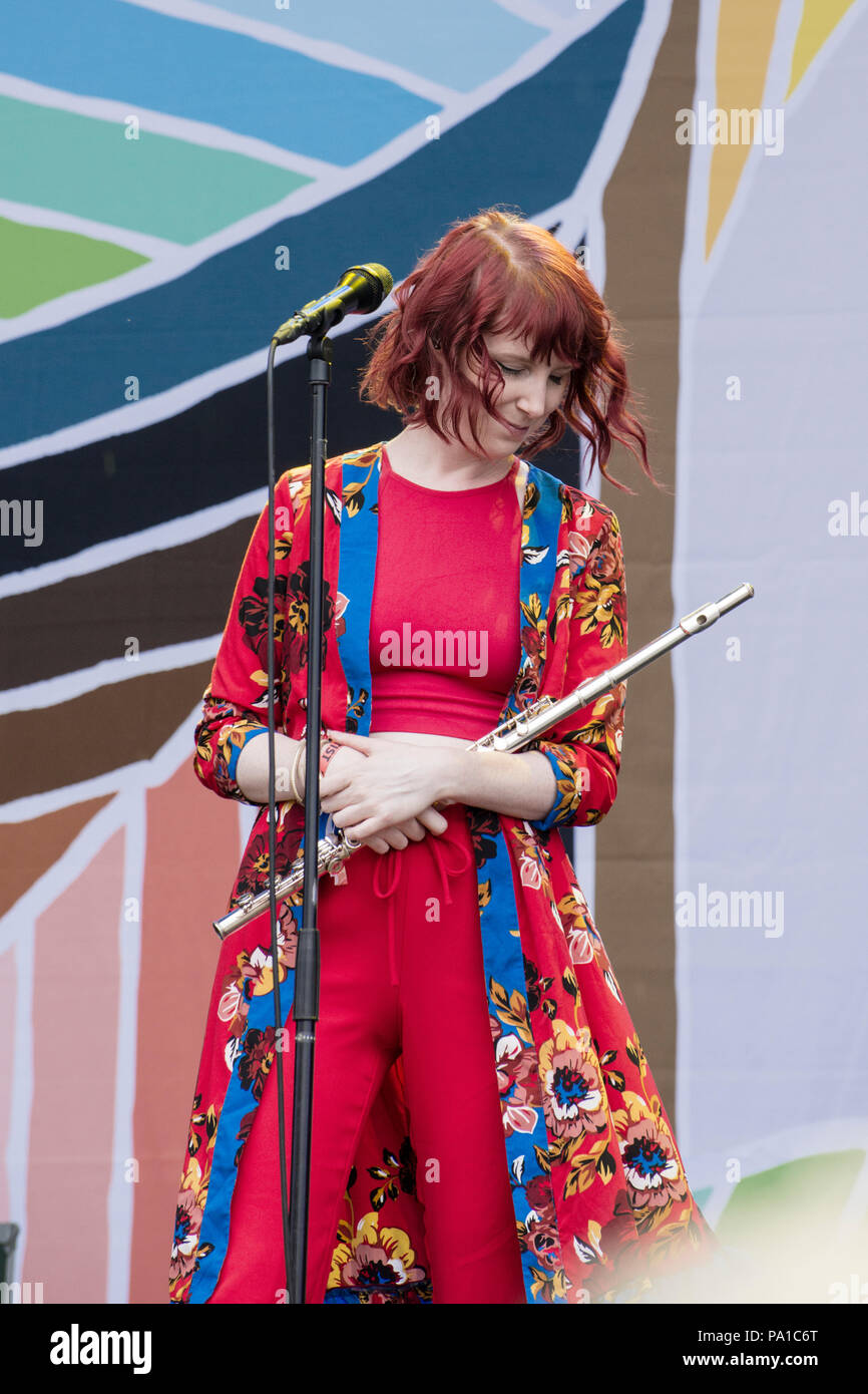 Amber navran hi-res stock photography and images - Alamy