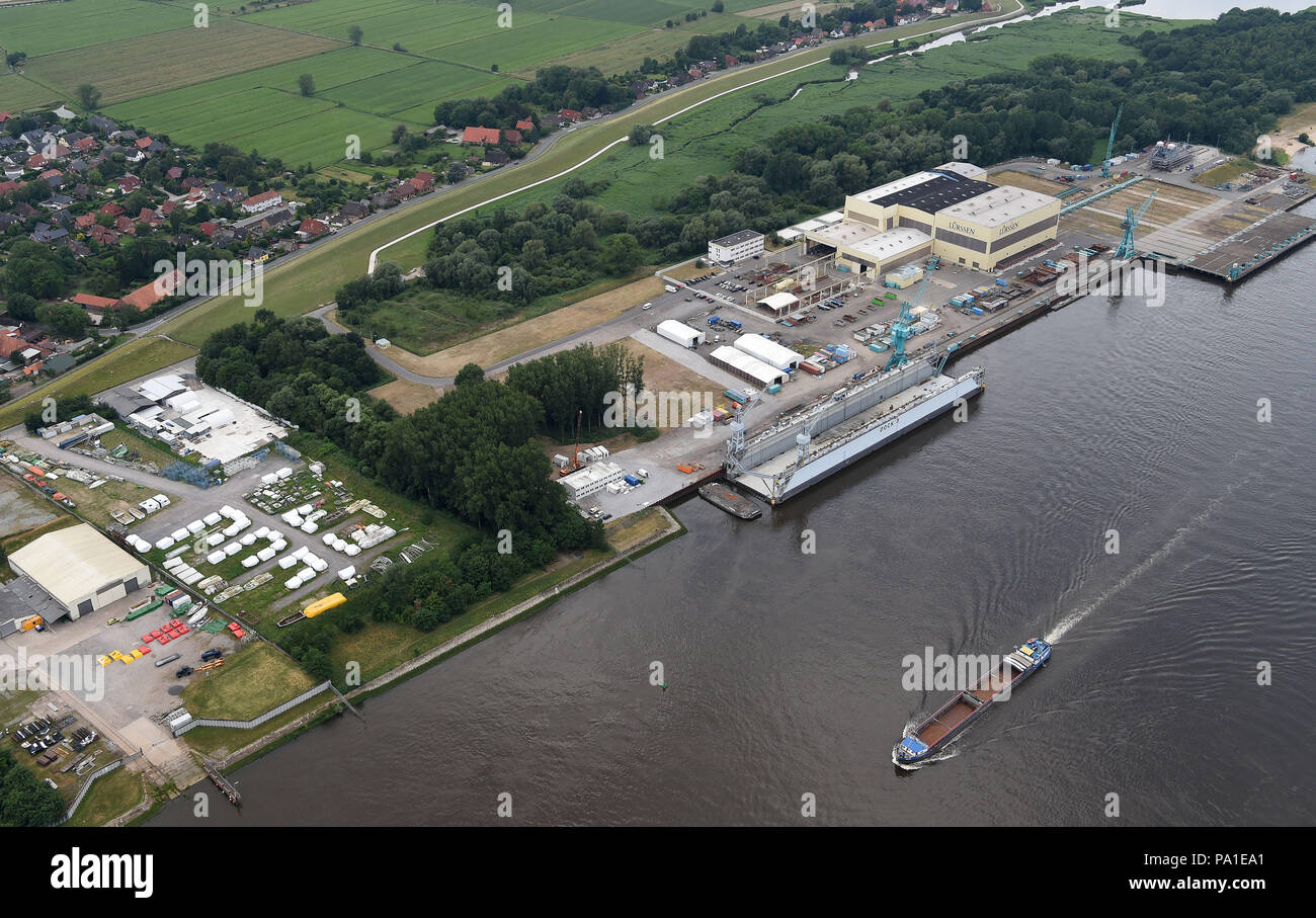 Lemwerder, Germany. 15th June, 2018. An aerial view of the Luerssen ...