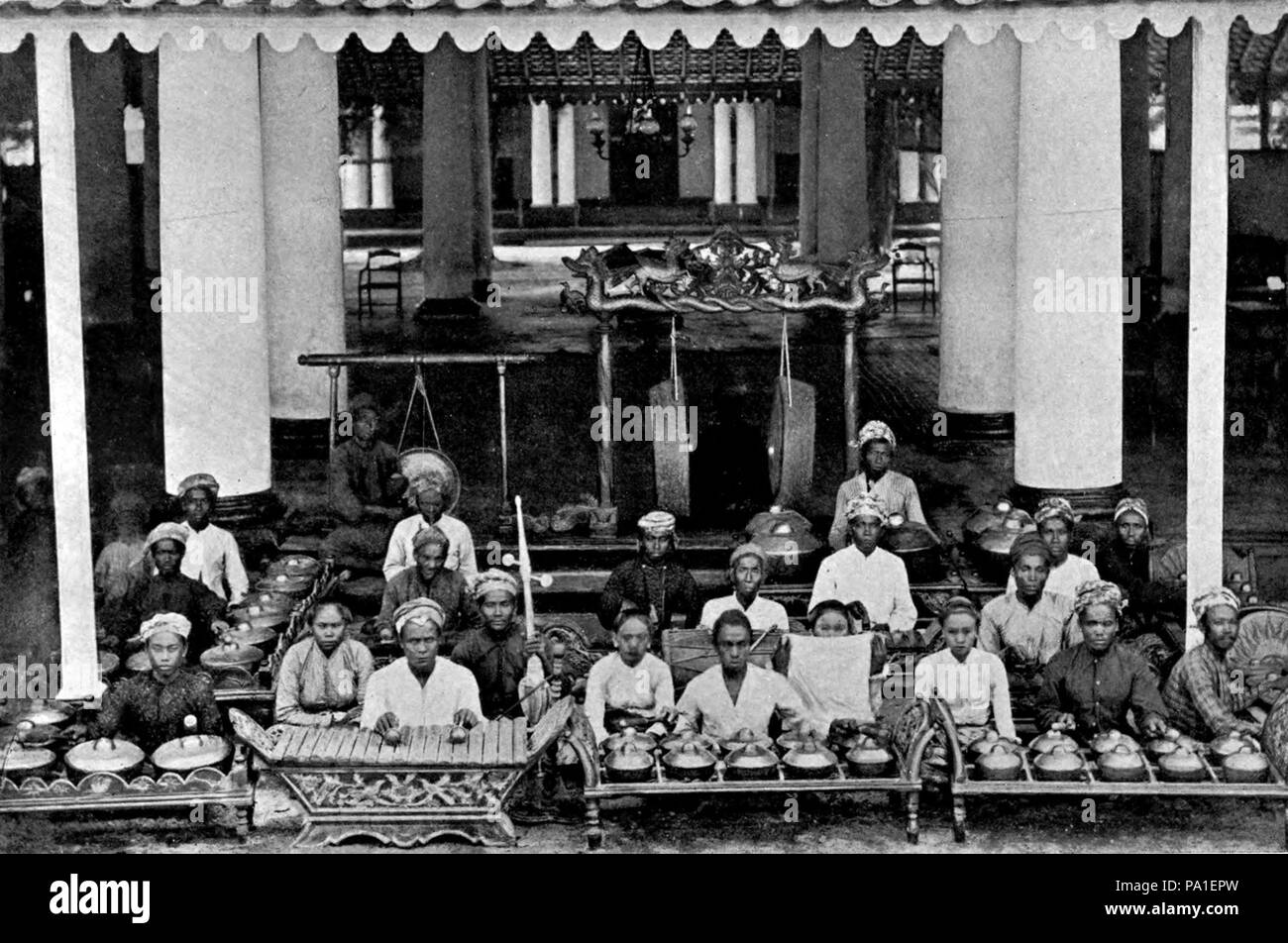 Folk orchestra Black and White Stock Photos & Images - Alamy