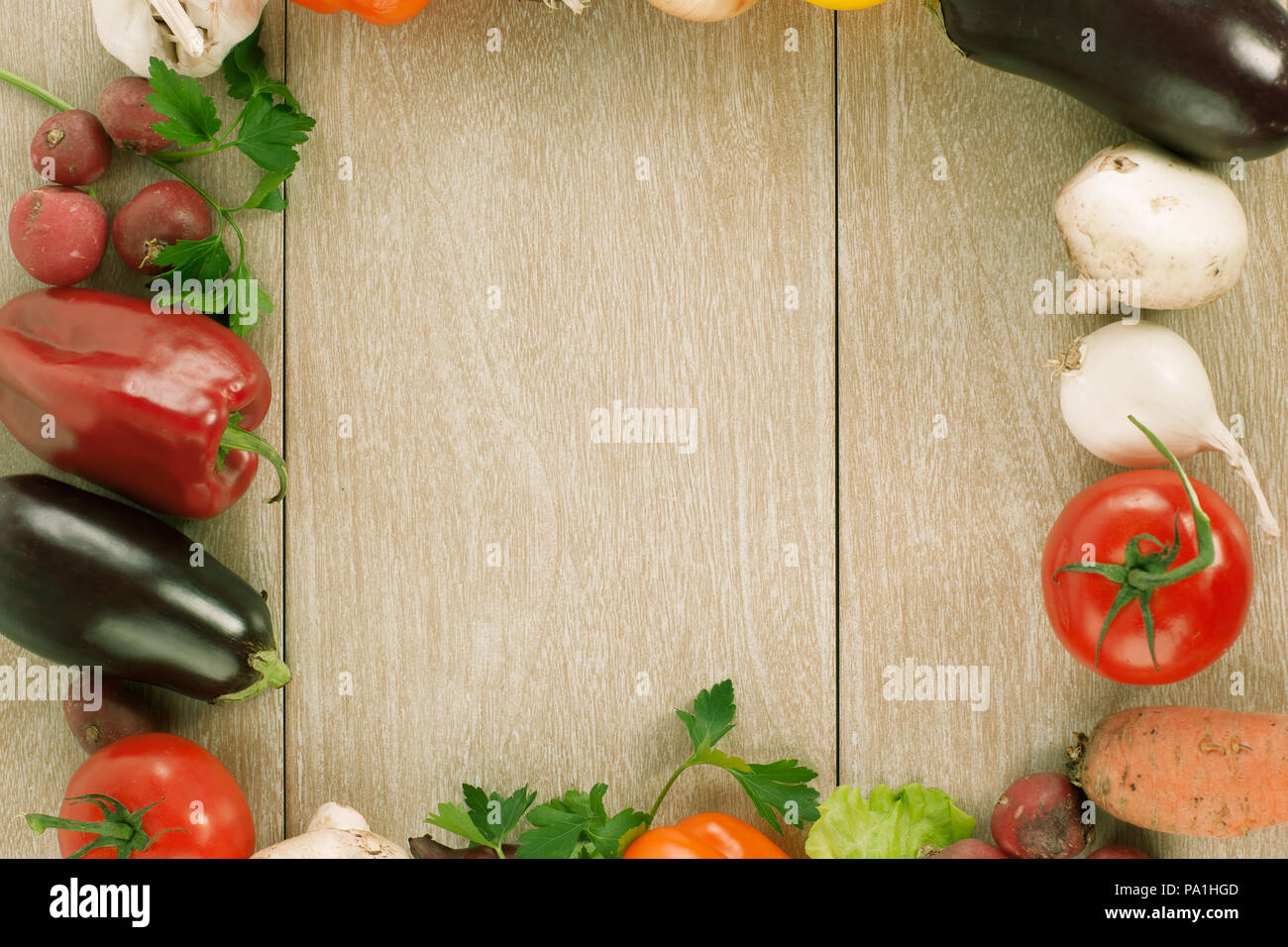 Frame made fruits vegetables hi-res stock photography and images - Alamy