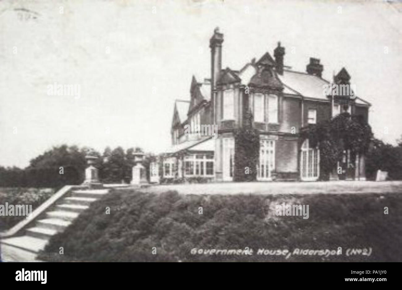 British government house hi-res stock photography and images - Alamy