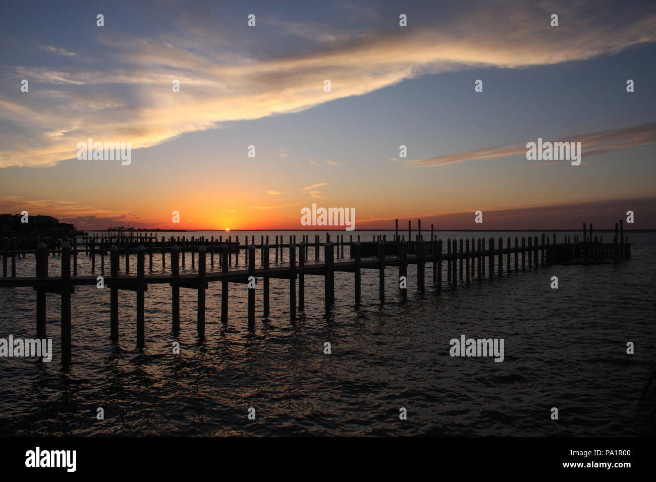 Sunset Over Barnegat Bay, Long Beach Island (LBI), New Jersey Stock ...