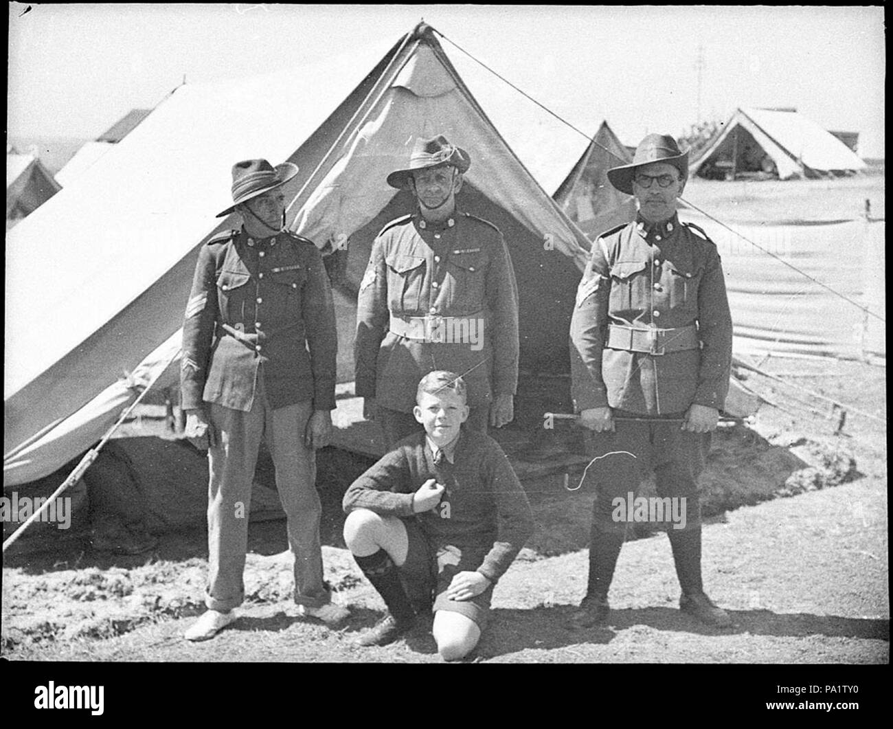 Australian army training facility hi-res stock photography and images ...