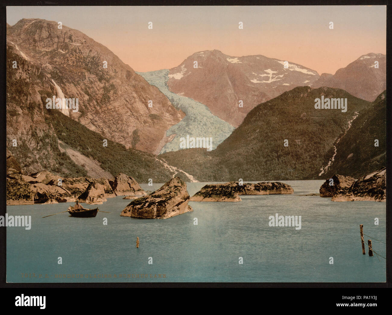 Hardanger fjord national park hi-res stock photography and images - Alamy