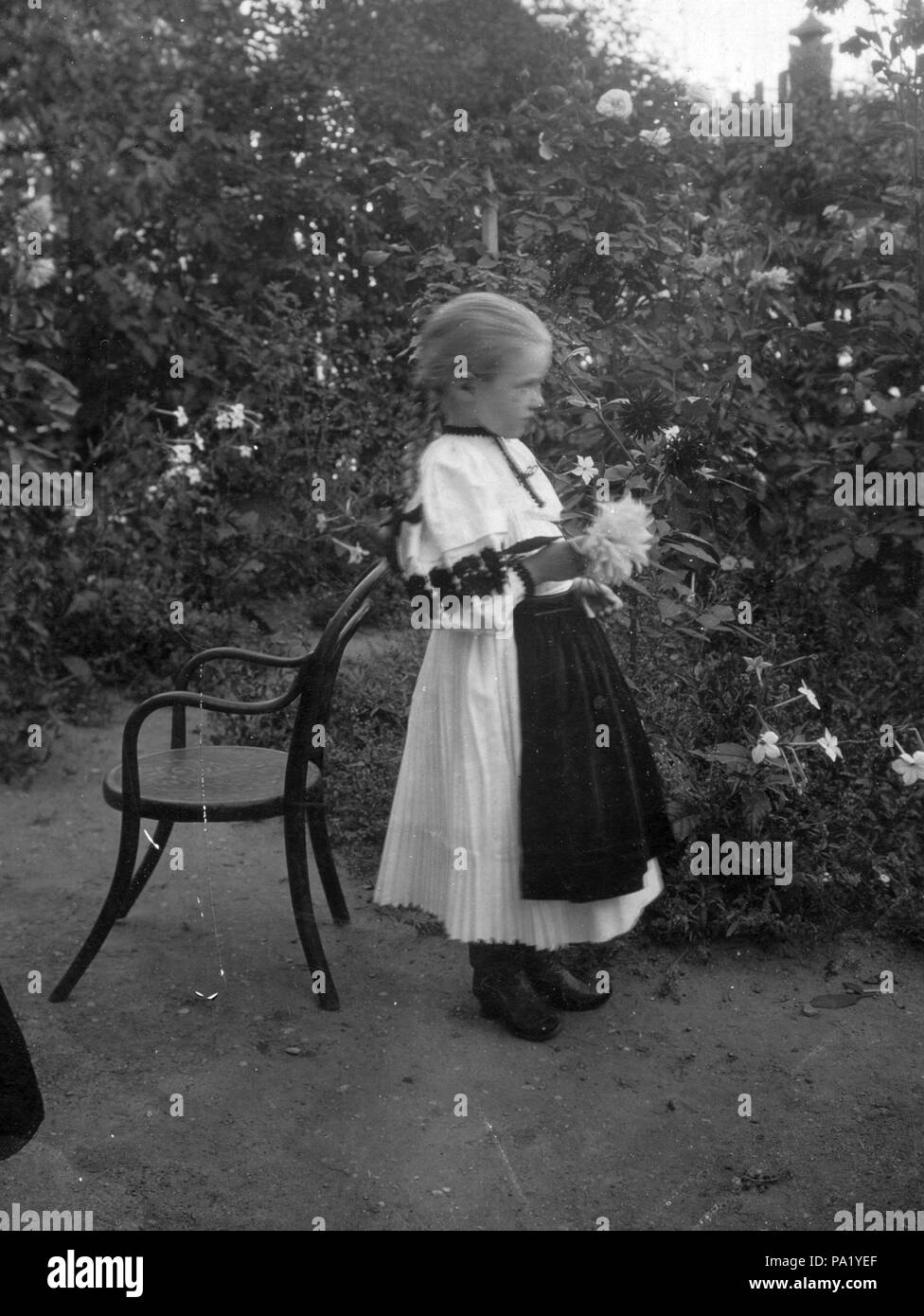 Dress kids vintage Black and White Stock Photos & Images - Alamy
