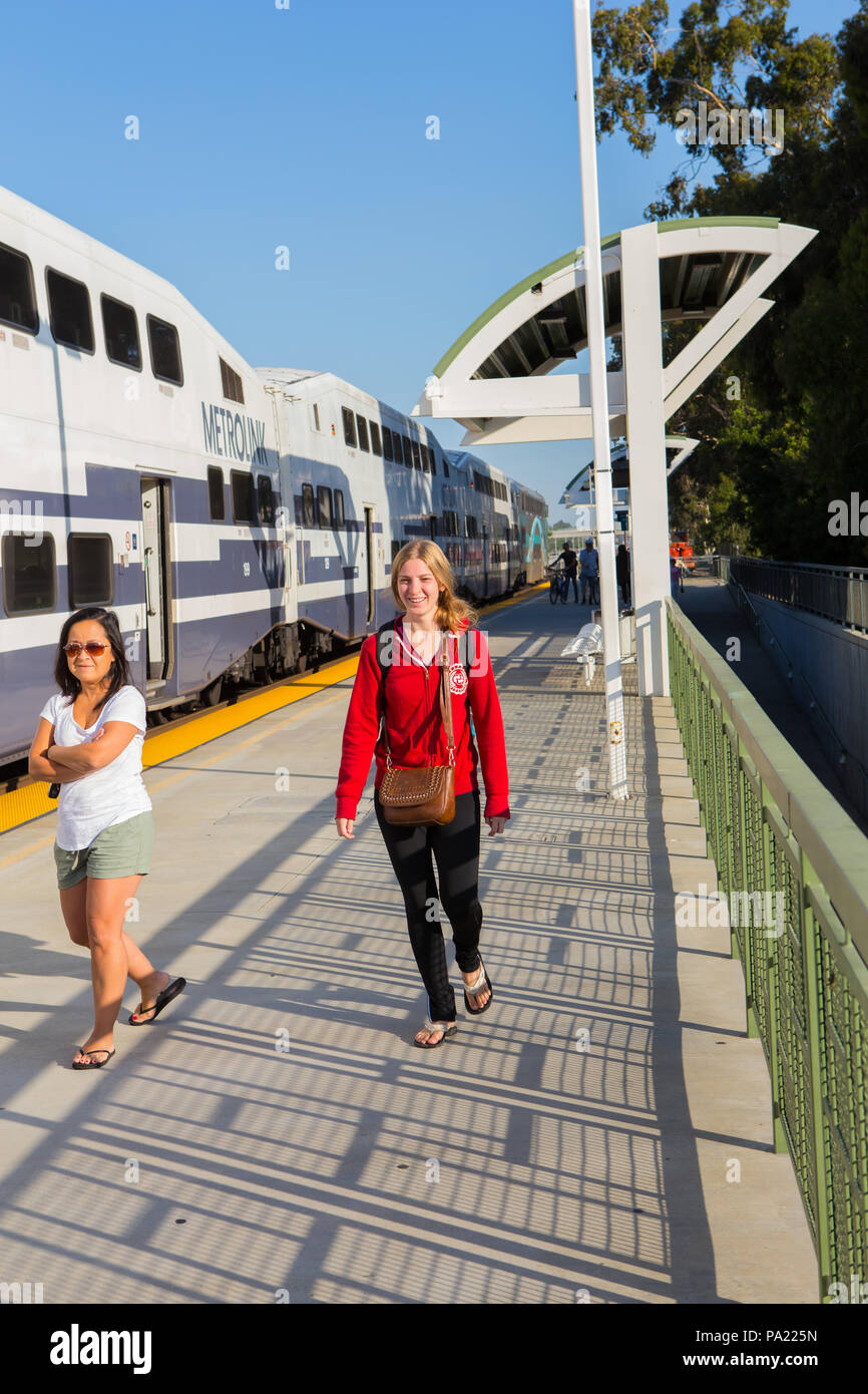 Train station passengers disembark hi-res stock photography and images ...