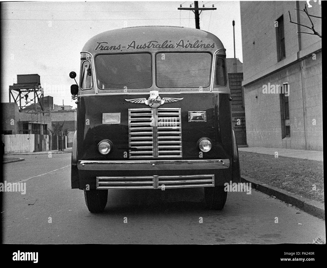 Melbourne bus hi-res stock photography and images - Alamy