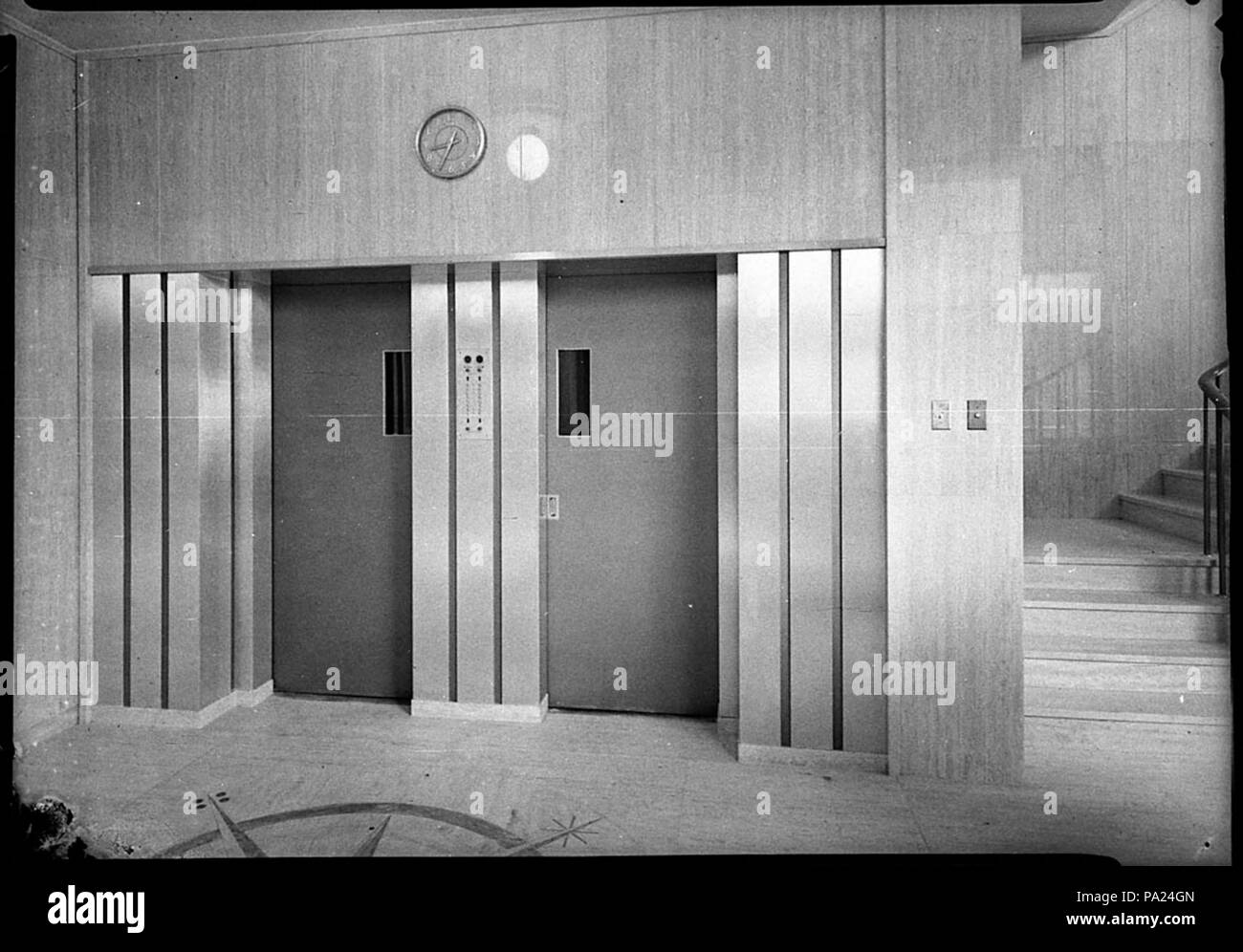 Orient line hi-res stock photography and images - Alamy