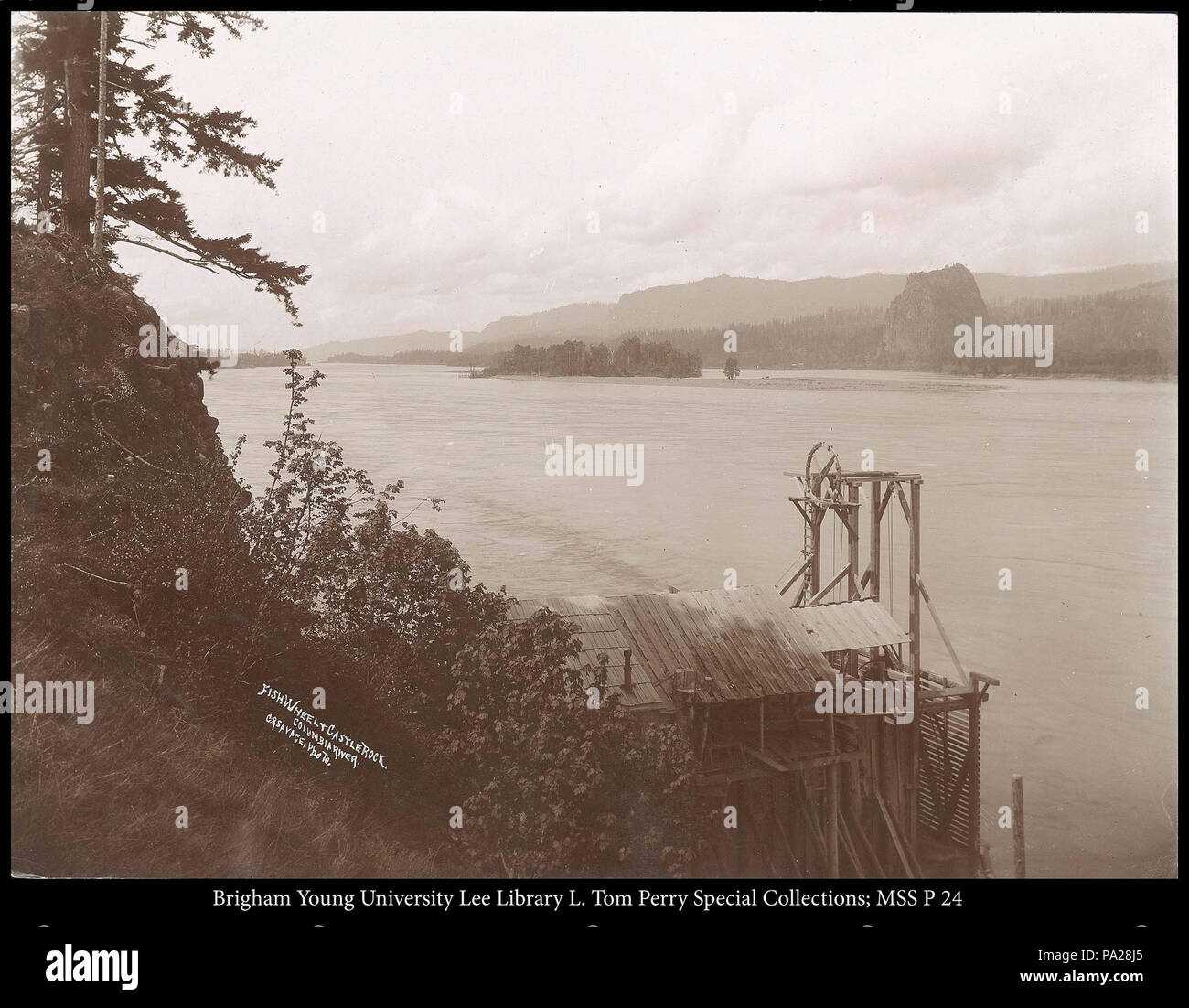 Savage castle hi-res stock photography and images - Alamy