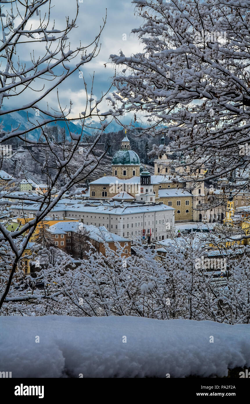 Snow scene austria hi-res stock photography and images - Alamy