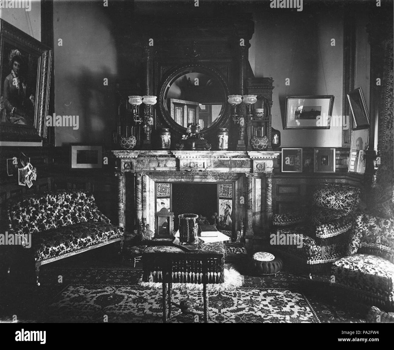 Mme design Black and White Stock Photos & Images - Alamy