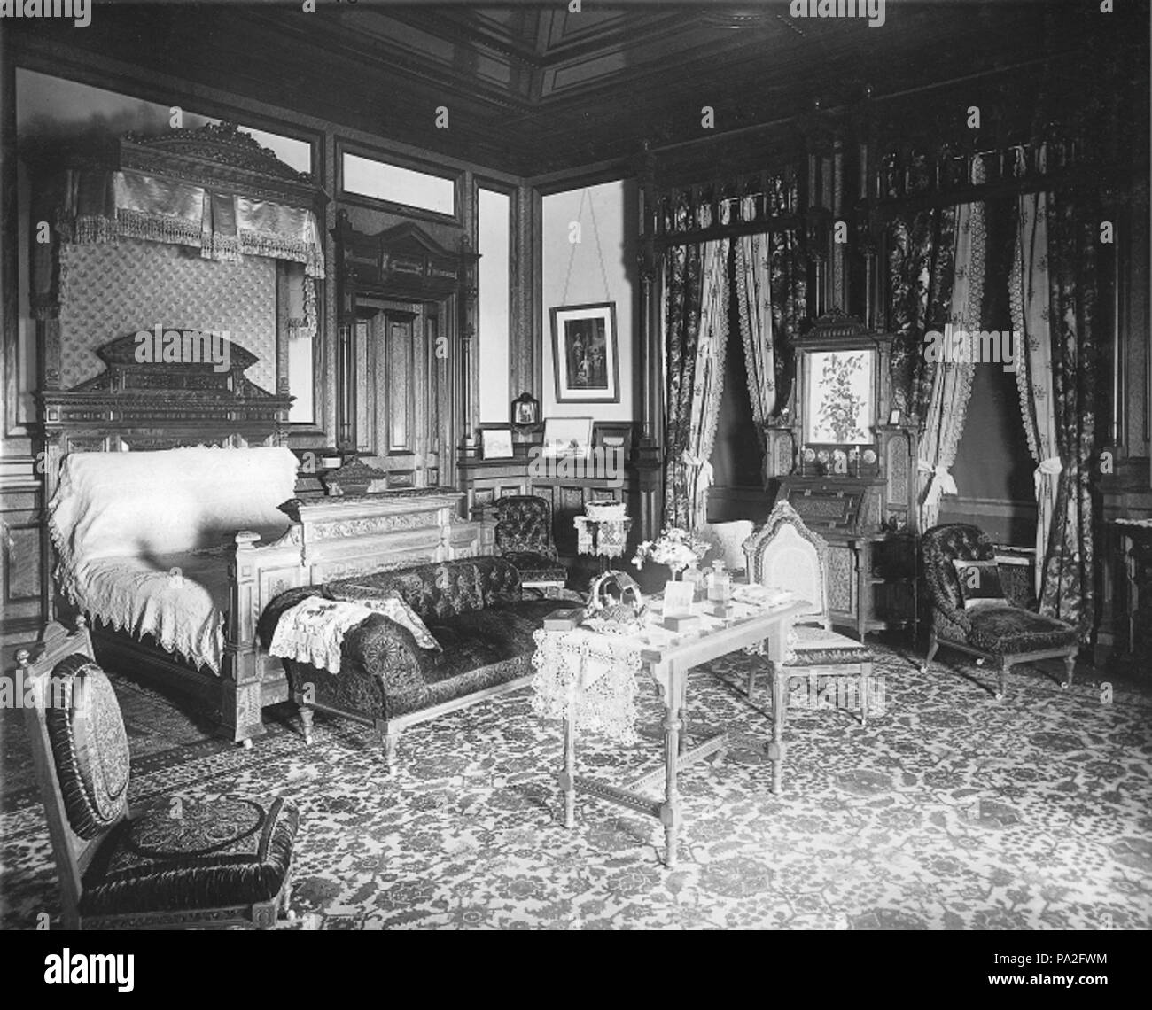 Residence principale hi-res stock photography and images - Alamy