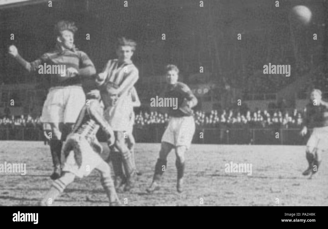 Competitive sports imagery hi-res stock photography and images - Alamy