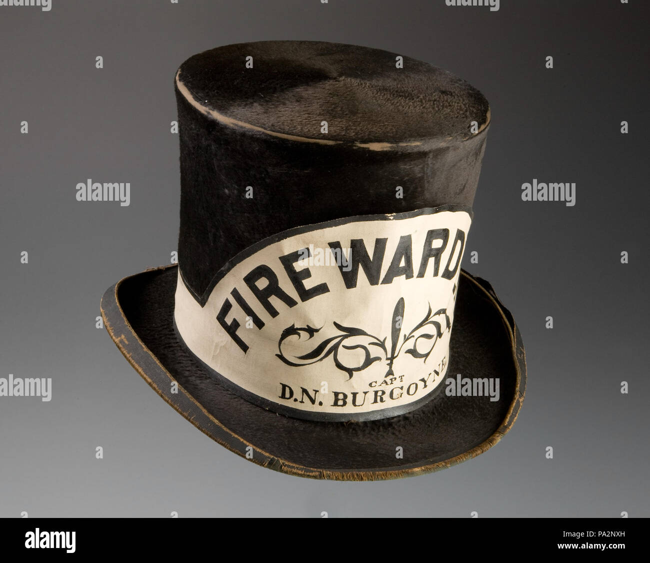 Fire fighting hat hi-res stock photography and images - Alamy