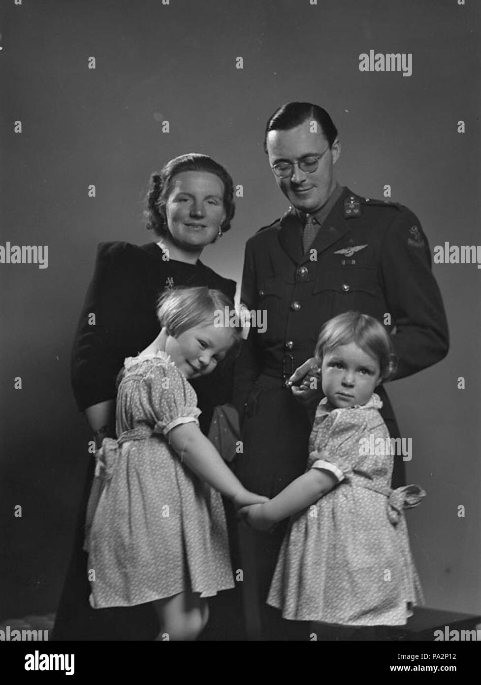 207 Princess Juliana and family 1942 Stock Photo - Alamy