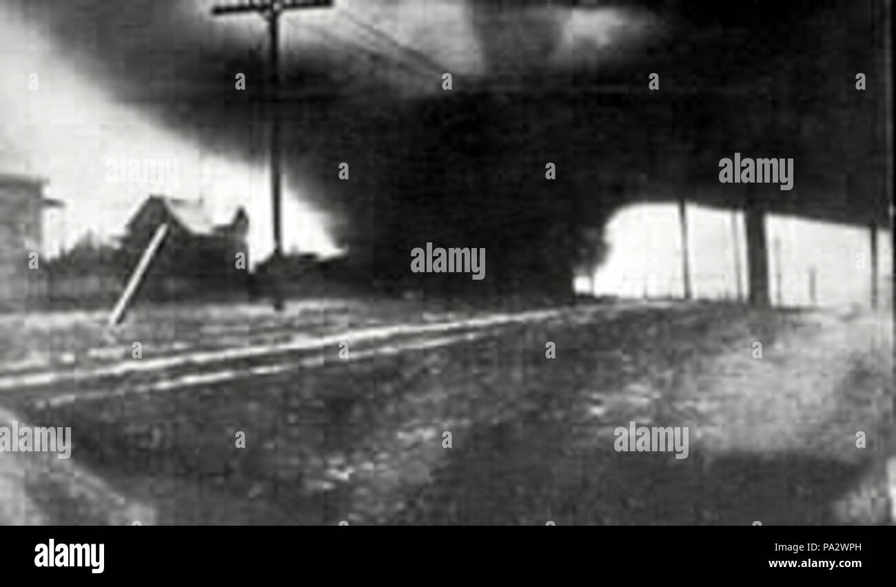 32 1913 Omaha Tornado Stock Photo - Alamy