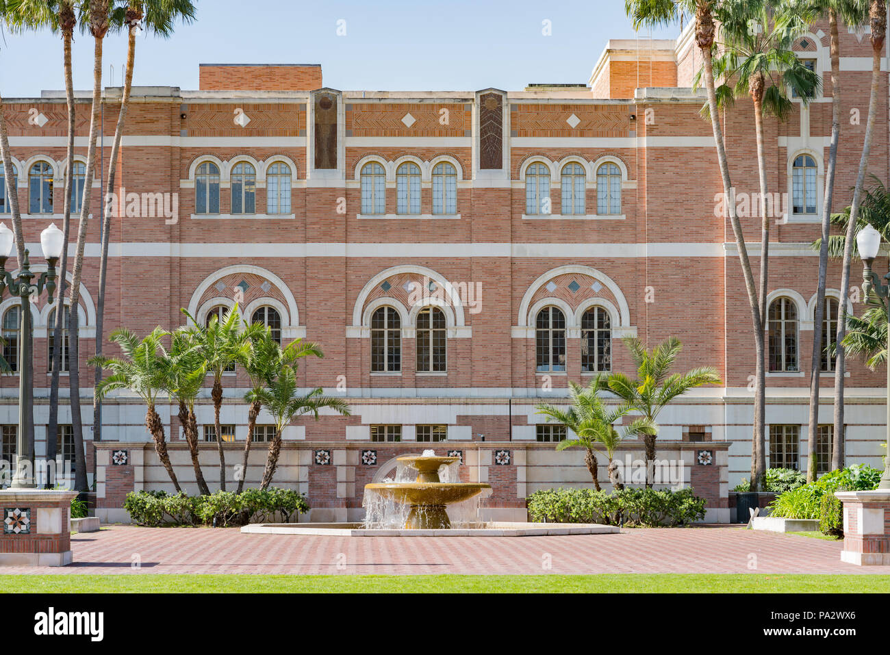 Los Angeles, MAR 29: The fountain and Doheny Memorial Library on MAR 29 ...
