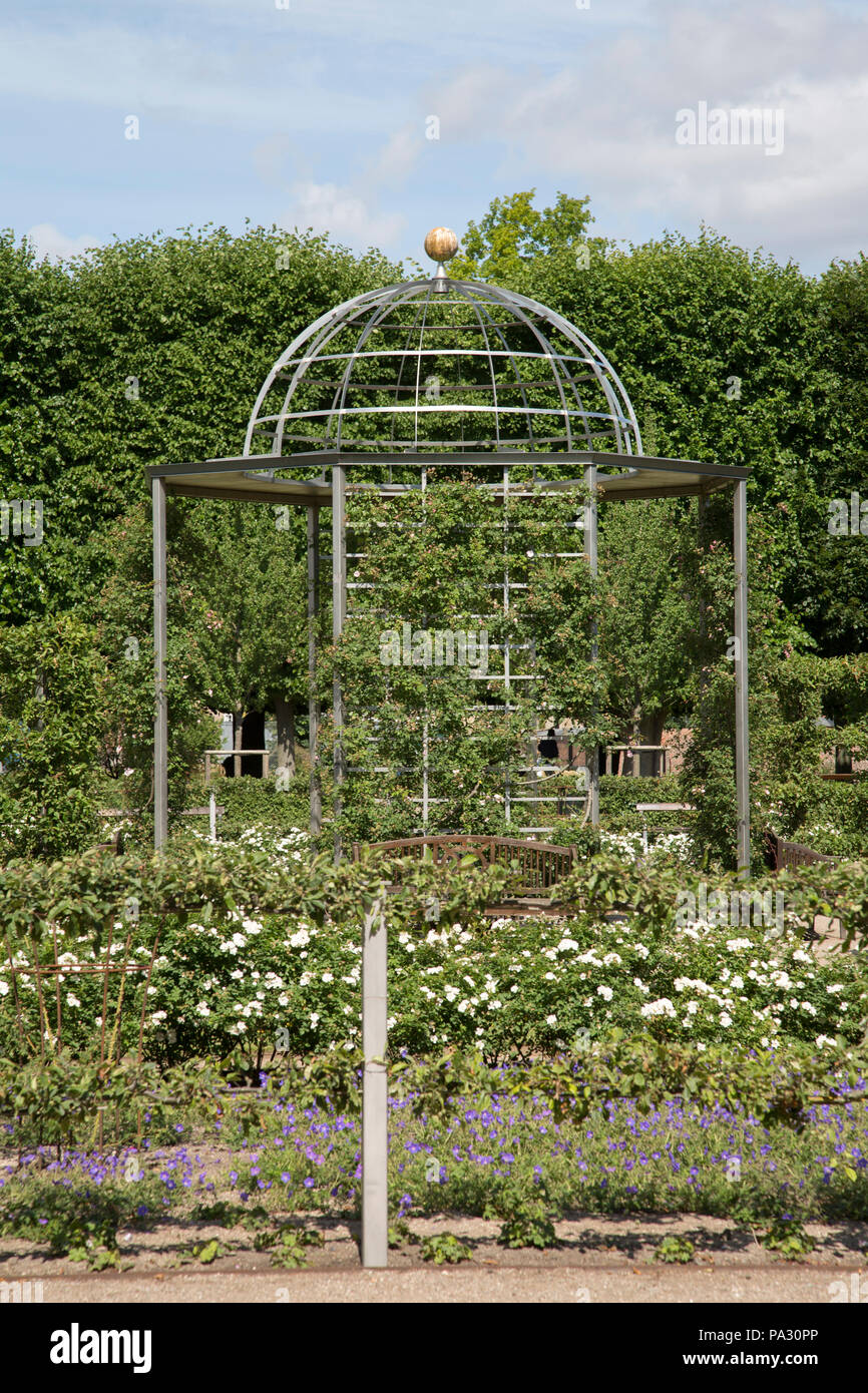 Kings Garden Park, Copenhagen; Denmark Stock Photo - Alamy