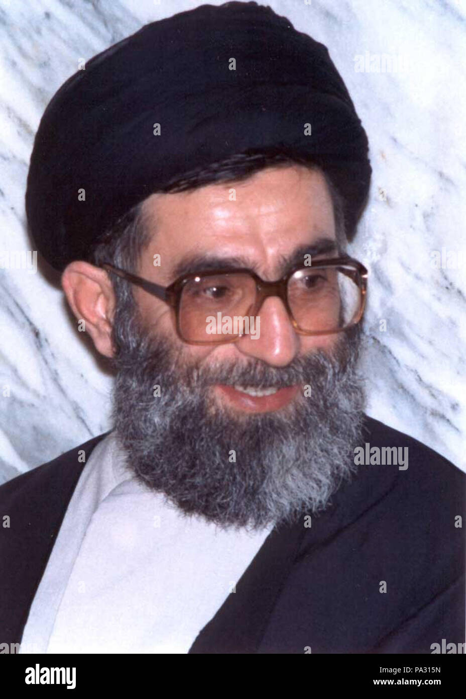 Portrait of ali khamenei hi-res stock photography and images - Alamy