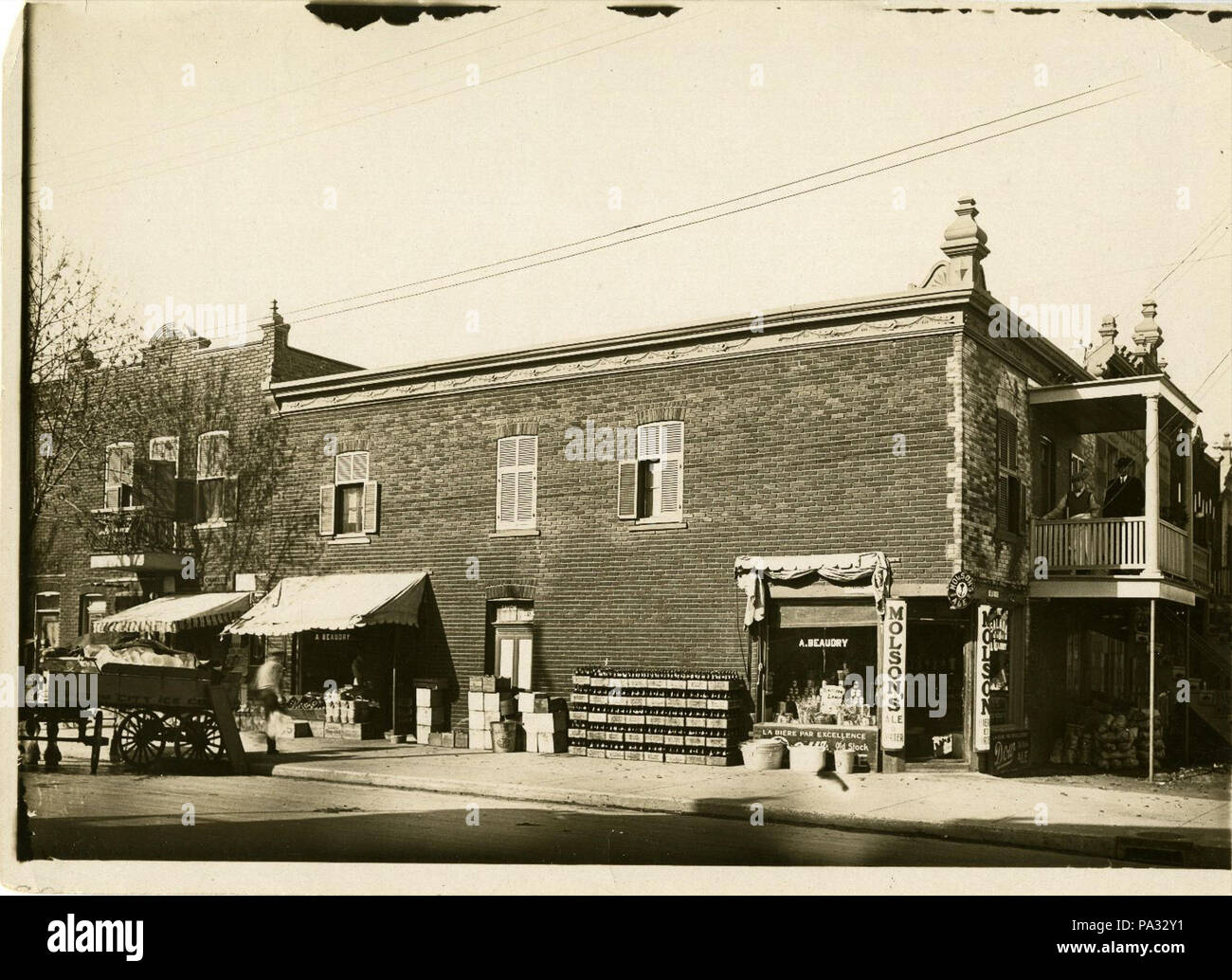 11 A. Beaudry magasin BAnQ P748S1P2680 Stock Photo - Alamy