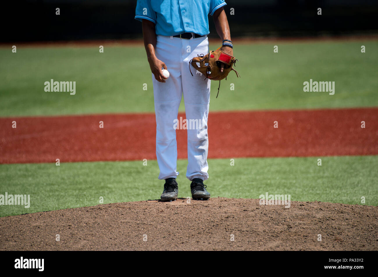 Baseball pitch empty hi-res stock photography and images - Alamy