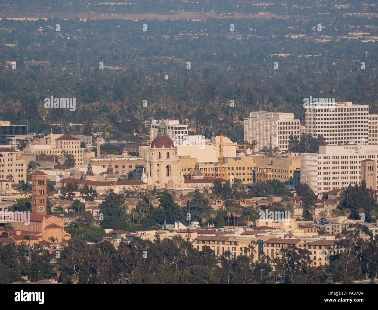 Rose bowl pasadena aerial hi-res stock photography and images - Alamy