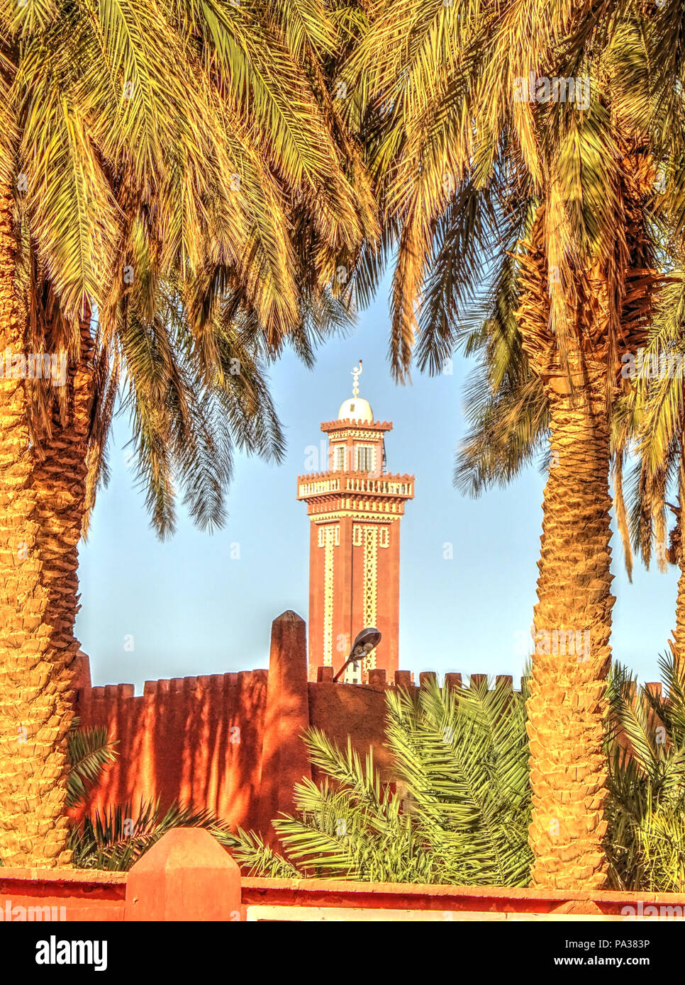 Timimoun town hi-res stock photography and images - Alamy