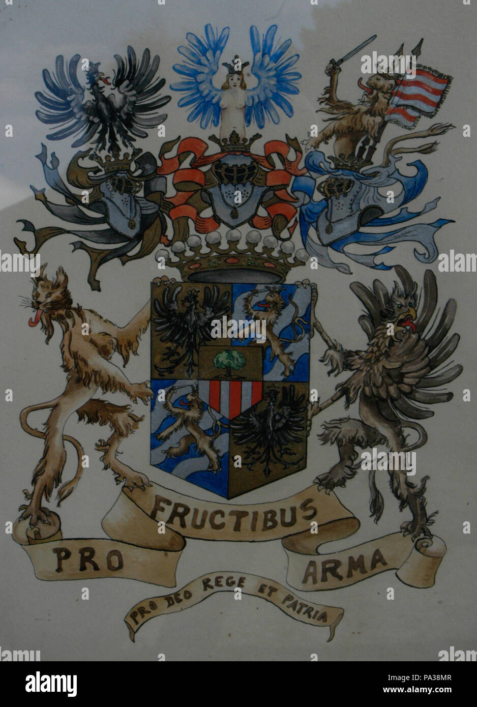 Heraldic achievement hi-res stock photography and images - Alamy