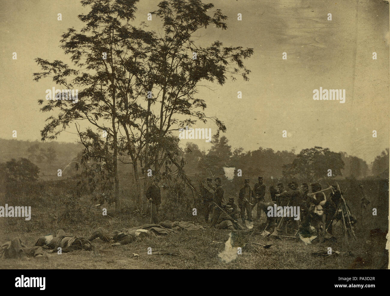 Burying the dead hi-res stock photography and images - Alamy