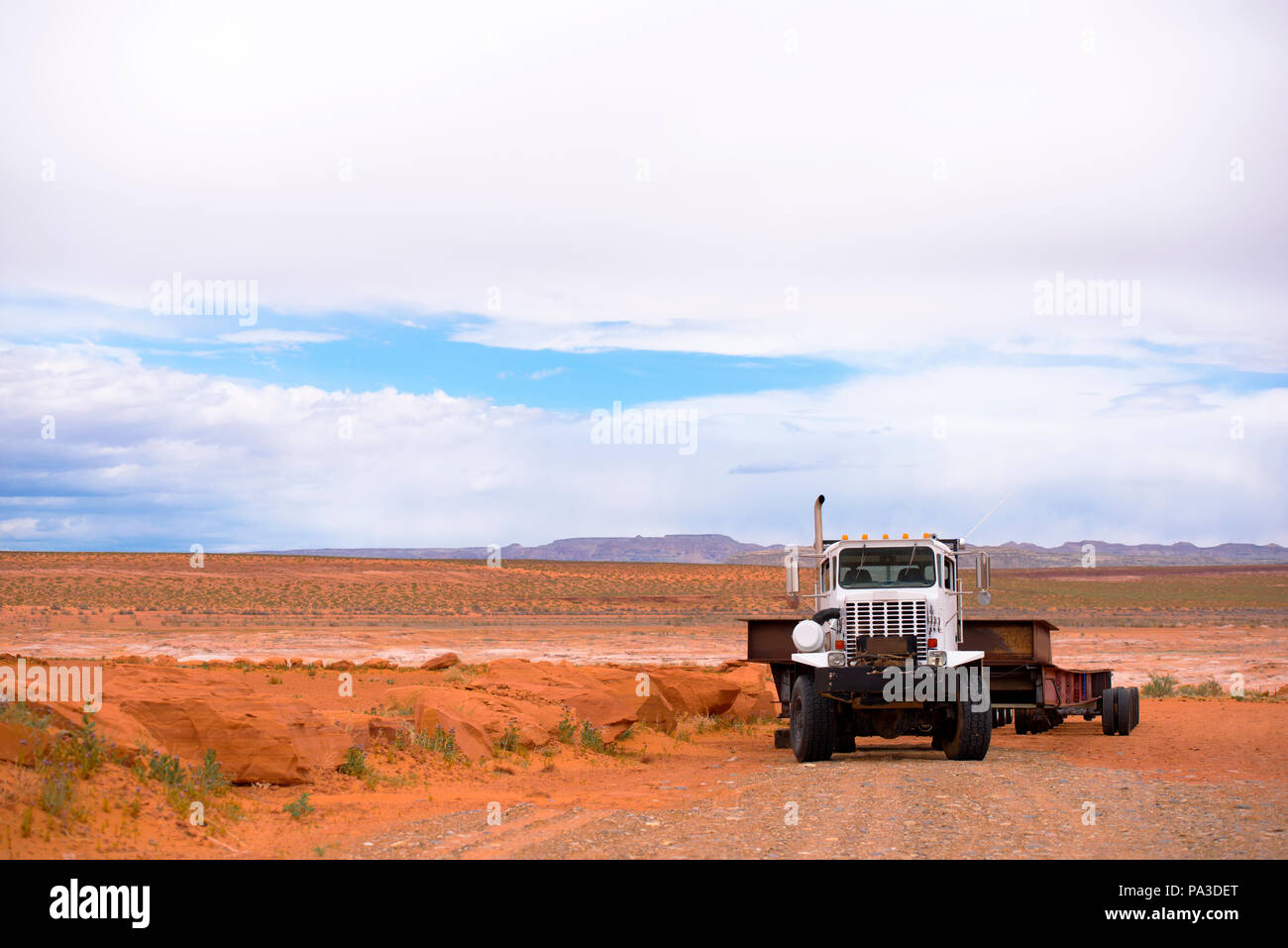 Extra Heavy Truck Tractor